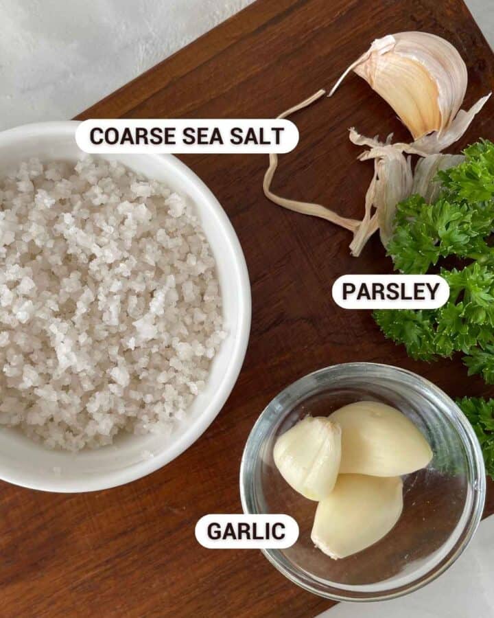 Garlic Parsley Salt - CookinUpLife