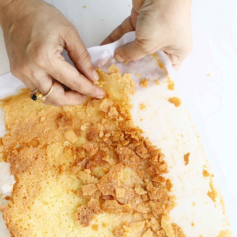 Feuilletine Flakes - CookinUpLife